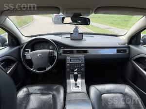 Zils Volvo S80 2006 Rīga, ar dzinēja tilpumu 2.40 L un nobraukumu 293 tūkst. km par 3650 €, foto 29 vietnē AUTOMOTO.COM.LV