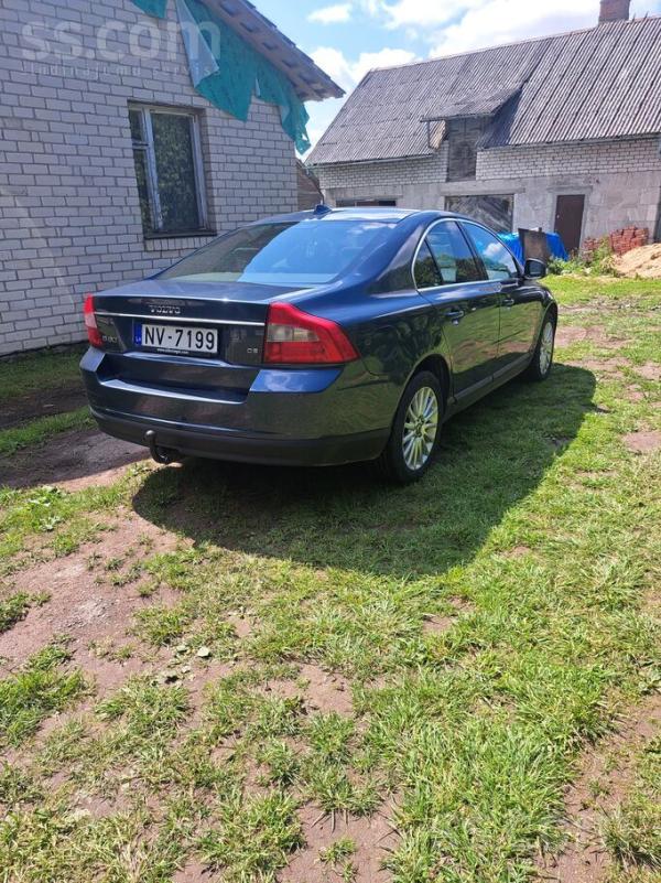 Zils Volvo S80 2006 Saldus, ar dzinēja tilpumu 2.40 L un nobraukumu 0 tūkst. km par 2550 €, foto 4 vietnē AUTOMOTO.COM.LV