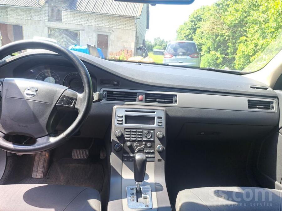Zils Volvo S80 2006 Saldus, ar dzinēja tilpumu 2.40 L un nobraukumu 0 tūkst. km par 2550 €, foto 6 vietnē AUTOMOTO.COM.LV
