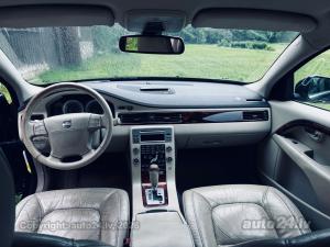 Zils Volvo S80 2006 Tallina, ar dzinēja tilpumu 4.40 L un nobraukumu 380 tūkst. km par 3500 €, foto  vietnē AUTOMOTO.COM.LV