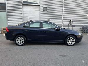 Zils Volvo S80 2006 Viļņa, ar dzinēja tilpumu 2.40 L un nobraukumu 365 tūkst. km par 2250 €, foto 9 vietnē AUTOMOTO.COM.LV