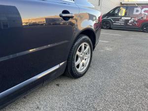Zils Volvo S80 2006 Viļņa, ar dzinēja tilpumu 2.40 L un nobraukumu 365 tūkst. km par 2250 €, foto 11 vietnē AUTOMOTO.COM.LV