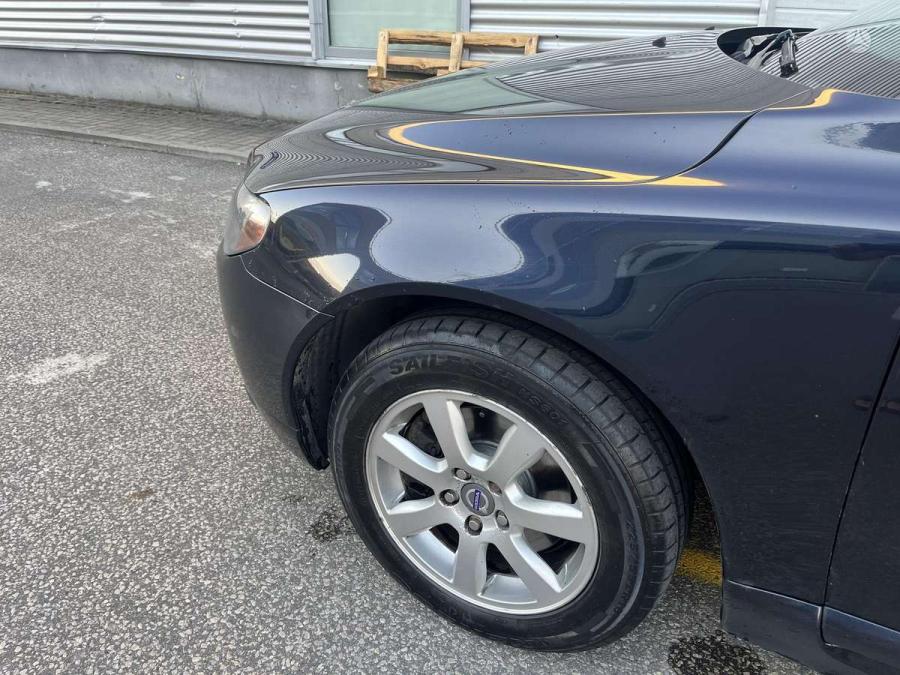 Zils Volvo S80 2006 Viļņa, ar dzinēja tilpumu 2.40 L un nobraukumu 365 tūkst. km par 2250 €, foto 13 vietnē AUTOMOTO.COM.LV