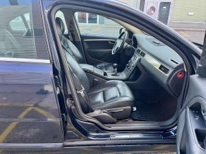 Zils Volvo S80 2006 Viļņa, ar dzinēja tilpumu 2.40 L un nobraukumu 365 tūkst. km par 2250 €, foto 23 vietnē AUTOMOTO.COM.LV
