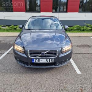 Zils Volvo S80 2006 Rīga, ar dzinēja tilpumu 2.40 L un nobraukumu 400 tūkst. km par 3200 €, foto 4 vietnē AUTOMOTO.COM.LV