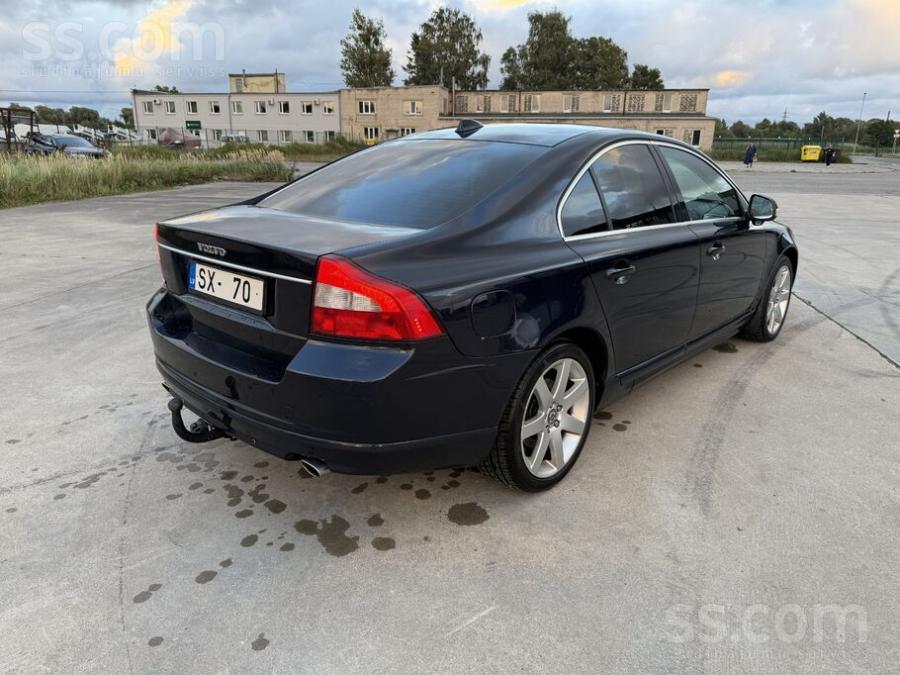 Zils Volvo S80 2006 Liepāja, ar dzinēja tilpumu 4.40 L un nobraukumu 270 tūkst. km par 4250 €, foto 6 vietnē AUTOMOTO.COM.LV