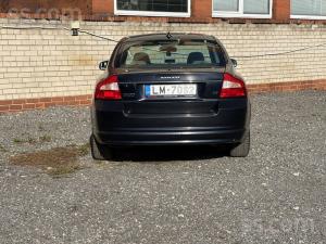 Zils Volvo S80 2006 Rīga, ar dzinēja tilpumu 2.40 L un nobraukumu 391 tūkst. km par 2100 €, foto 3 vietnē AUTOMOTO.COM.LV