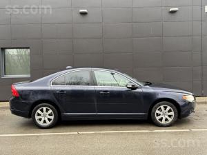Zils Volvo S80 2007 Rīga, ar dzinēja tilpumu 2.40 L un nobraukumu 301 tūkst. km par 3100 €, foto 3 vietnē AUTOMOTO.COM.LV