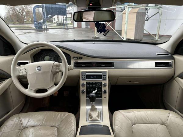 Zils Volvo S80 2007 Ukmergė, ar dzinēja tilpumu 2.40 L un nobraukumu 370 tūkst. km par 2600 €, foto 8 vietnē AUTOMOTO.COM.LV