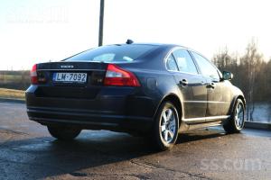 Blue Volvo S80 2007 in Riga, with an engine capacity of 2.40 L and mileage of 376 thousand km for 4350 €, photo 5 on AUTOMOTO.COM.LV