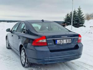 Blue Volvo S80 2007 in Ukmerge, with an engine capacity of 2.40 L and mileage of 316 thousand km for 2150 €, photo 4 on AUTOMOTO.COM.LV