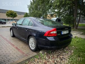 Blue Volvo S80 2007 in Riga, with an engine capacity of 2.40 L and mileage of 231 thousand km for 5800 €, photo 5 on AUTOMOTO.COM.LV