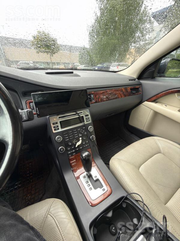 Zils Volvo S80 2007 Rīga, ar dzinēja tilpumu 2.40 L un nobraukumu 231 tūkst. km par 5800 €, foto 8 vietnē AUTOMOTO.COM.LV