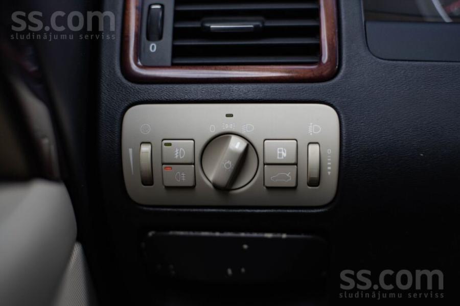 Zils Volvo S80 2007 Rīga, ar dzinēja tilpumu 2.40 L un nobraukumu 242 tūkst. km par 4990 €, foto 15 vietnē AUTOMOTO.COM.LV