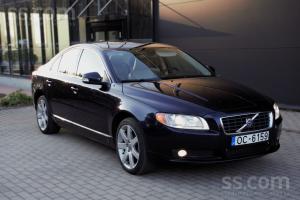 Zils Volvo S80 2007 Rīga, ar dzinēja tilpumu 2.40 L un nobraukumu 301 tūkst. km par 4690 €, foto 3 vietnē AUTOMOTO.COM.LV