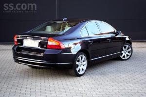 Zils Volvo S80 2007 Rīga, ar dzinēja tilpumu 2.40 L un nobraukumu 301 tūkst. km par 4690 €, foto 6 vietnē AUTOMOTO.COM.LV