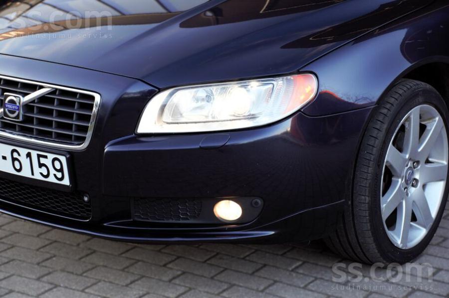 Zils Volvo S80 2007 Rīga, ar dzinēja tilpumu 2.40 L un nobraukumu 301 tūkst. km par 4690 €, foto 9 vietnē AUTOMOTO.COM.LV