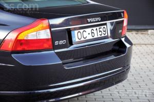 Zils Volvo S80 2007 Rīga, ar dzinēja tilpumu 2.40 L un nobraukumu 301 tūkst. km par 4690 €, foto 10 vietnē AUTOMOTO.COM.LV