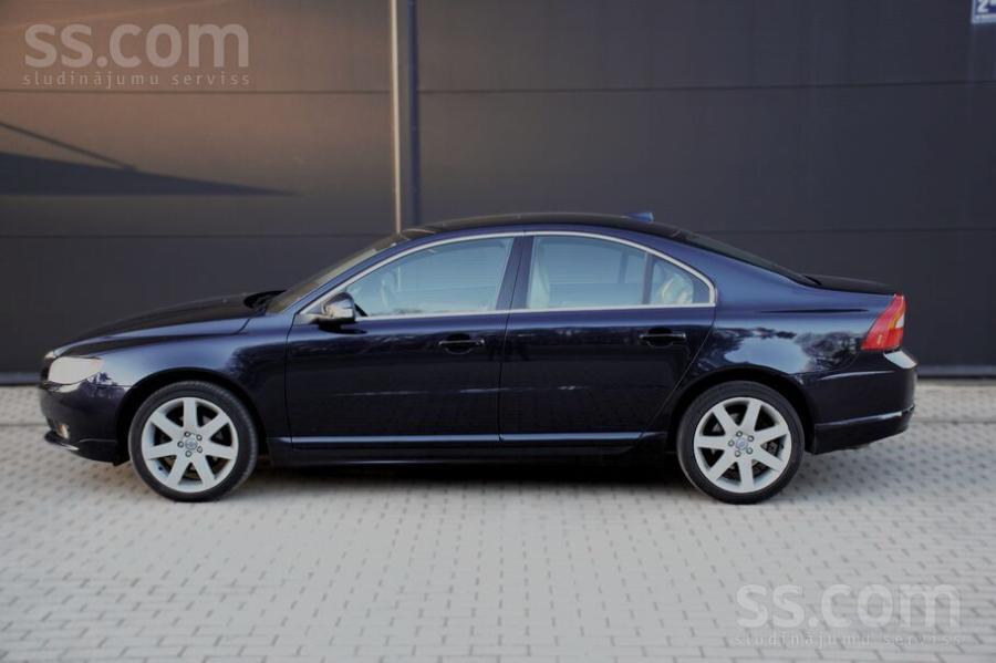 Zils Volvo S80 2007 Rīga, ar dzinēja tilpumu 2.40 L un nobraukumu 301 tūkst. km par 4690 €, foto 11 vietnē AUTOMOTO.COM.LV