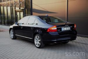 Zils Volvo S80 2007 Rīga, ar dzinēja tilpumu 2.40 L un nobraukumu 301 tūkst. km par 4690 €, foto 12 vietnē AUTOMOTO.COM.LV