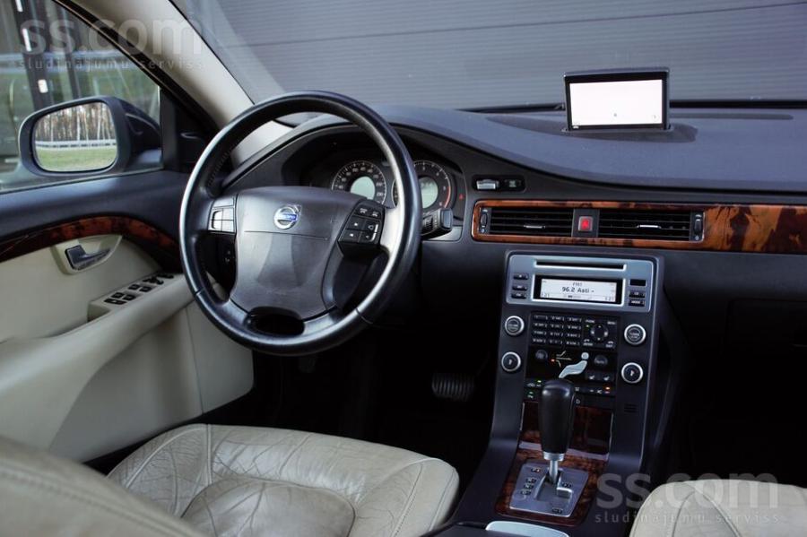 Zils Volvo S80 2007 Rīga, ar dzinēja tilpumu 2.40 L un nobraukumu 301 tūkst. km par 4690 €, foto 15 vietnē AUTOMOTO.COM.LV