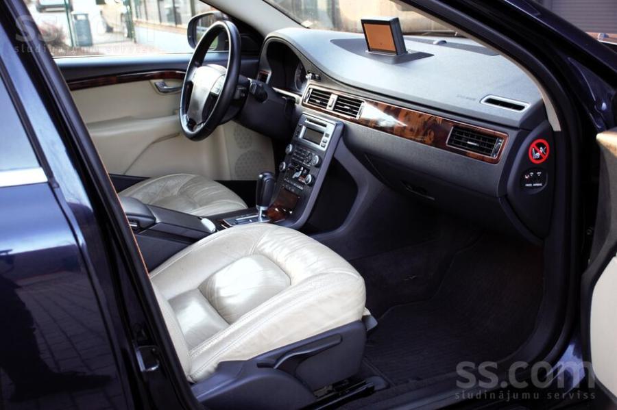 Zils Volvo S80 2007 Rīga, ar dzinēja tilpumu 2.40 L un nobraukumu 301 tūkst. km par 4690 €, foto 20 vietnē AUTOMOTO.COM.LV