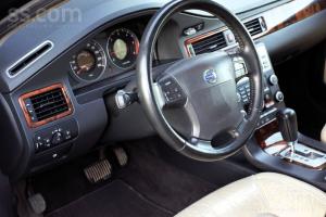 Zils Volvo S80 2007 Rīga, ar dzinēja tilpumu 2.40 L un nobraukumu 301 tūkst. km par 4690 €, foto 24 vietnē AUTOMOTO.COM.LV