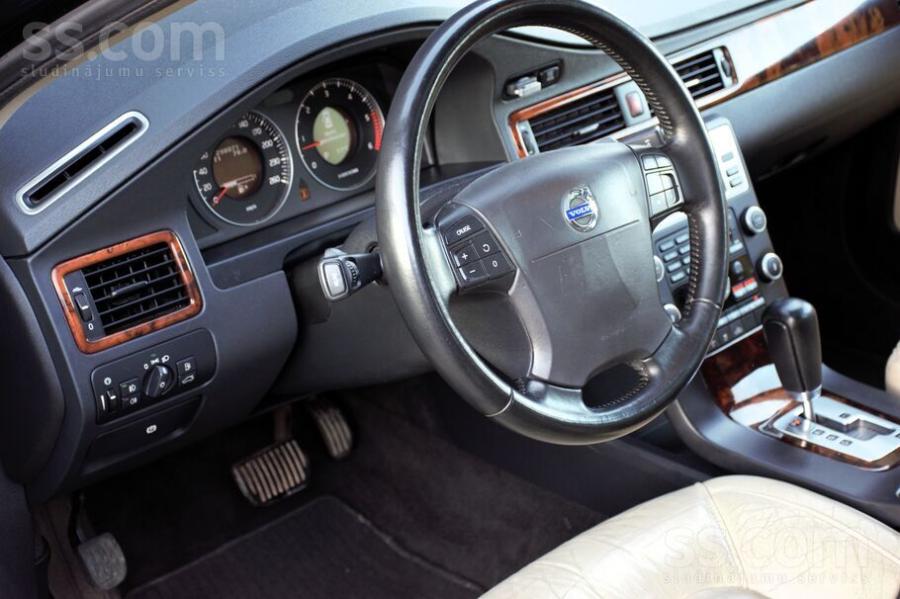 Zils Volvo S80 2007 Rīga, ar dzinēja tilpumu 2.40 L un nobraukumu 301 tūkst. km par 4690 €, foto 24 vietnē AUTOMOTO.COM.LV