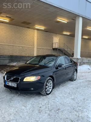 Zils Volvo S80 2007 Madona, ar dzinēja tilpumu 2.40 L un nobraukumu 353 tūkst. km par 3100 €, foto 5 vietnē AUTOMOTO.COM.LV