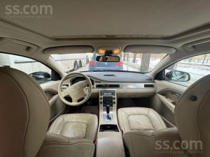 Zils Volvo S80 2007 Madona, ar dzinēja tilpumu 2.40 L un nobraukumu 353 tūkst. km par 3100 €, foto 11 vietnē AUTOMOTO.COM.LV