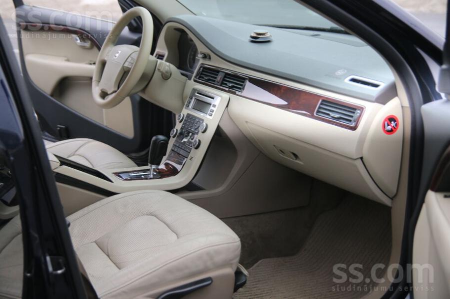 Blue Volvo S80 2007 in Riga, with an engine capacity of 2.40 L and mileage of 0 thousand km for 3190 €, photo 16 on AUTOMOTO.COM.LV