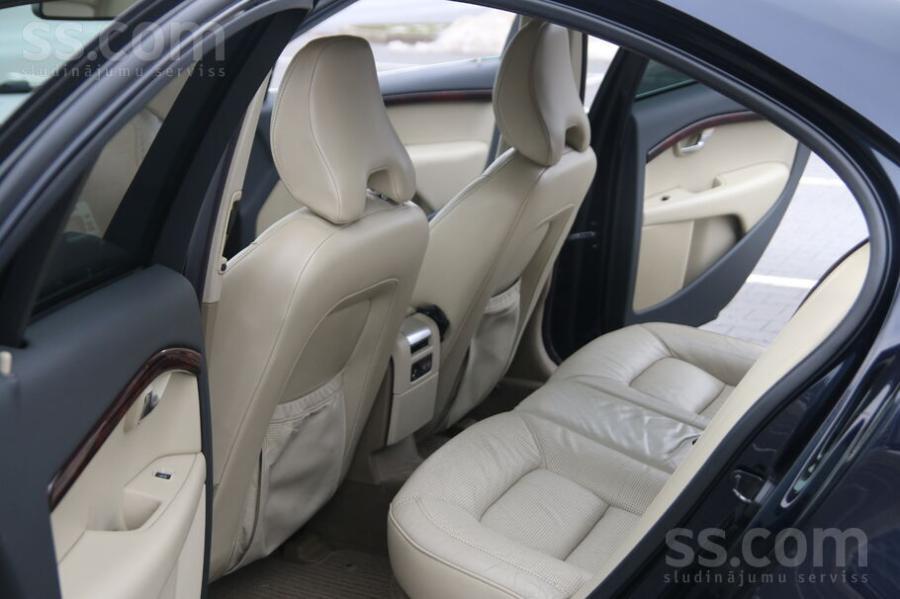 Blue Volvo S80 2007 in Riga, with an engine capacity of 2.40 L and mileage of 0 thousand km for 3190 €, photo 17 on AUTOMOTO.COM.LV