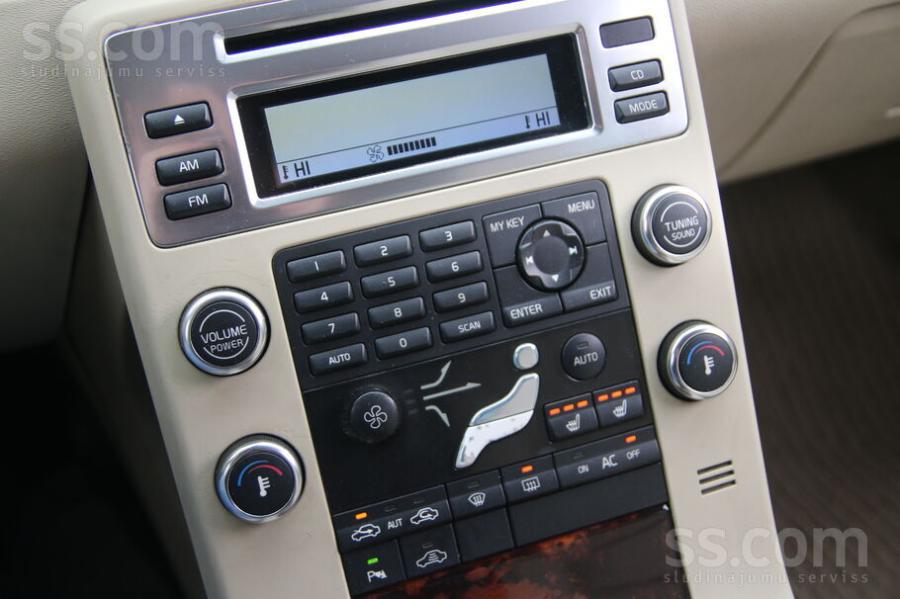 Blue Volvo S80 2007 in Riga, with an engine capacity of 2.40 L and mileage of 0 thousand km for 3190 €, photo 23 on AUTOMOTO.COM.LV