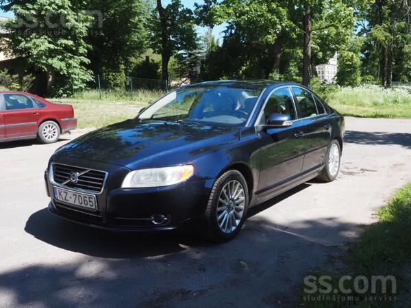 Zils Volvo S80 2007 Rīga, ar dzinēja tilpumu 2.40 L un nobraukumu 231 tūkst. km par 5200 €, foto 3 vietnē AUTOMOTO.COM.LV