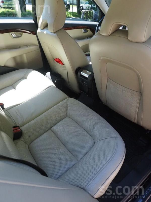 Zils Volvo S80 2007 Rīga, ar dzinēja tilpumu 2.40 L un nobraukumu 231 tūkst. km par 5200 €, foto 6 vietnē AUTOMOTO.COM.LV