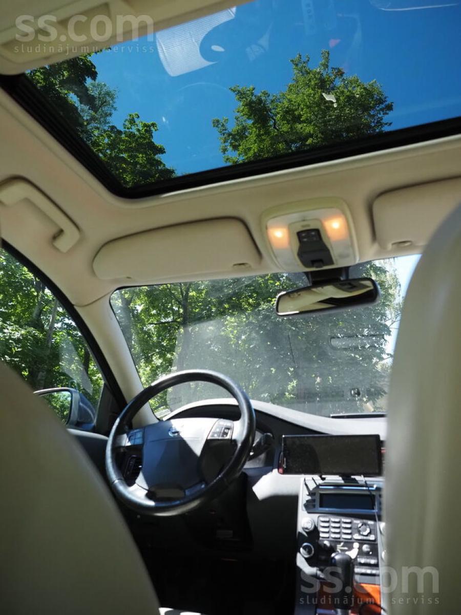 Blue Volvo S80 2007 in Riga, with an engine capacity of 2.40 L and mileage of 231 thousand km for 5200 €, photo 10 on AUTOMOTO.COM.LV