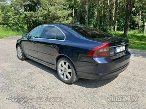 Blue Volvo S80 2007 in Tallinn, with an engine capacity of 2.40 L and mileage of 314 thousand km for 4800 €, photo 6 on AUTOMOTO.COM.LV