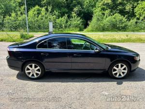 Blue Volvo S80 2007 in Tallinn, with an engine capacity of 2.40 L and mileage of 314 thousand km for 4800 €, photo 9 on AUTOMOTO.COM.LV