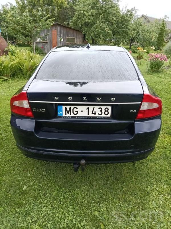 Zils Volvo S80 2007 Jēkabpils, ar dzinēja tilpumu 2.40 L un nobraukumu 259 tūkst. km par 1000 €, foto 9 vietnē AUTOMOTO.COM.LV