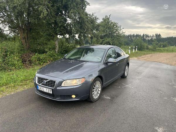 Blue Volvo S80 2007 in Kelme, with an engine capacity of 2.40 L and mileage of 440 thousand km for 1400 €, photo 1 on AUTOMOTO.COM.LV