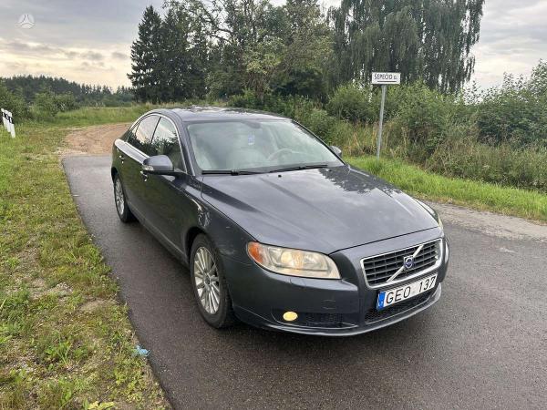 Blue Volvo S80 2007 in Kelme, with an engine capacity of 2.40 L and mileage of 440 thousand km for 1400 €, photo 2 on AUTOMOTO.COM.LV