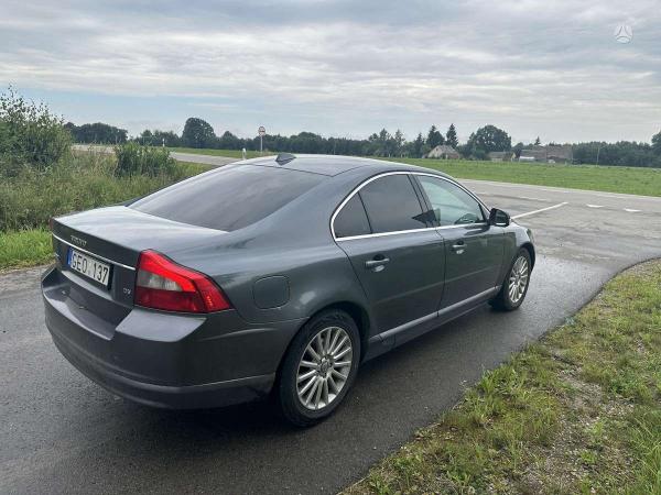 Blue Volvo S80 2007 in Kelme, with an engine capacity of 2.40 L and mileage of 440 thousand km for 1400 €, photo 3 on AUTOMOTO.COM.LV