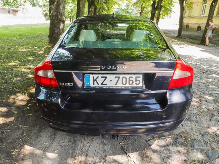 Zils Volvo S80 2007 Rīga, ar dzinēja tilpumu 2.40 L un nobraukumu 231 tūkst. km par 4100 €, foto 8 vietnē AUTOMOTO.COM.LV