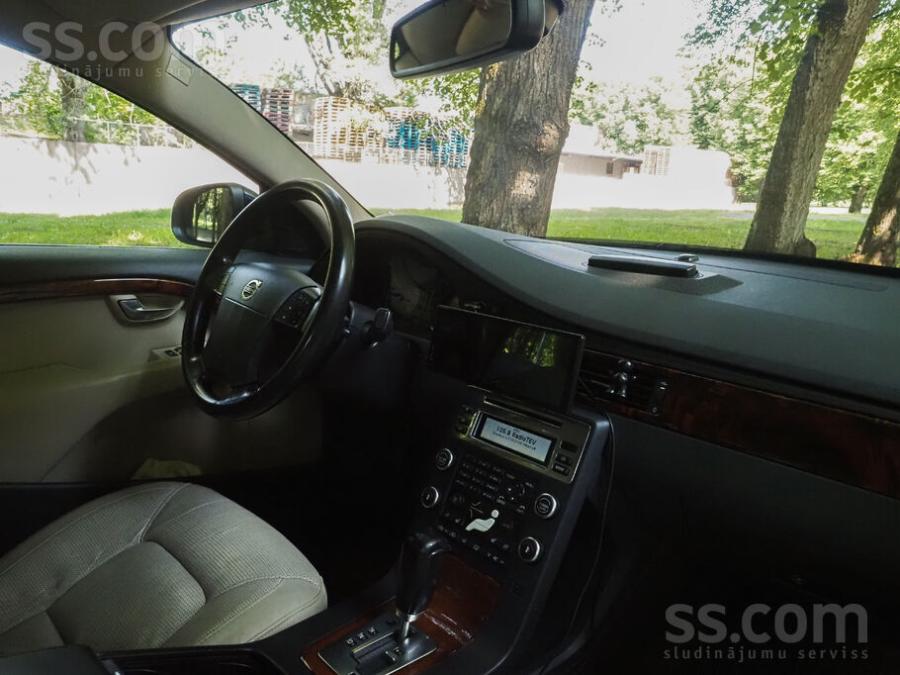 Zils Volvo S80 2007 Rīga, ar dzinēja tilpumu 2.40 L un nobraukumu 231 tūkst. km par 4100 €, foto 10 vietnē AUTOMOTO.COM.LV