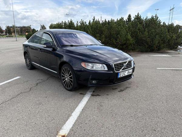 Volvo S80 2007 Šauļi vietnē Zils Volvo S80 2007 Šauļi, ar dzinēja tilpumu 2.40 L un nobraukumu 370 tūkst. km par 2150 €, foto 5 vietnē AUTOMOTO.COM.LV