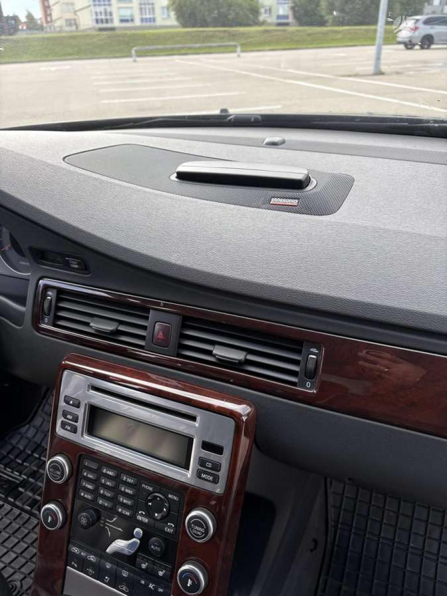 Zils Volvo S80 2007 Šauļi, ar dzinēja tilpumu 2.40 L un nobraukumu 370 tūkst. km par 2150 €, foto 13 vietnē AUTOMOTO.COM.LV