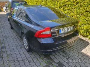 Blue Volvo S80 2007 in Tallinn, with an engine capacity of 2.40 L and mileage of 357 thousand km for 3800 €, photo 6 on AUTOMOTO.COM.LV