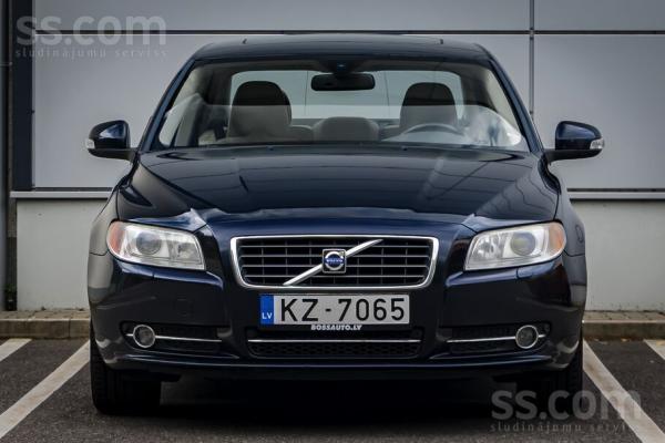 Blue Volvo S80 2007 in Riga, with an engine capacity of 2.40 L and mileage of 232 thousand km for 3990 €, photo 3 on AUTOMOTO.COM.LV