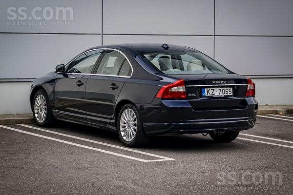 Blue Volvo S80 2007 in Riga, with an engine capacity of 2.40 L and mileage of 232 thousand km for 3990 €, photo 7 on AUTOMOTO.COM.LV