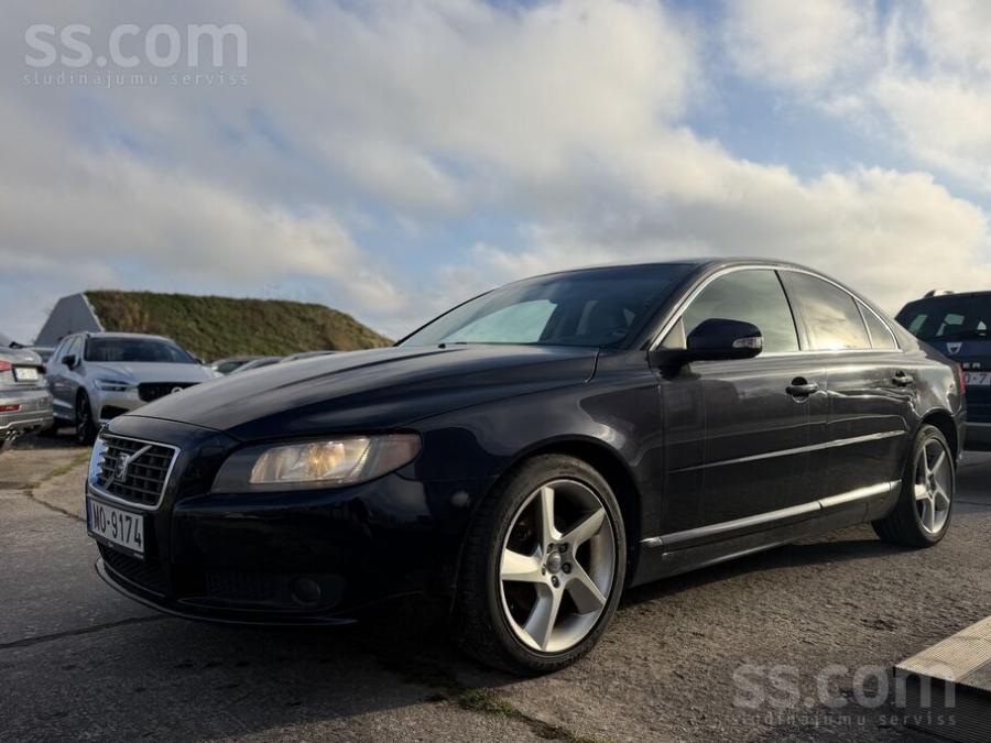 Zils Volvo S80 2007 Rīga, ar dzinēja tilpumu 2.40 L un nobraukumu 411 tūkst. km par 2550 €, foto 4 vietnē AUTOMOTO.COM.LV